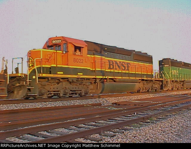 BNSF 8022